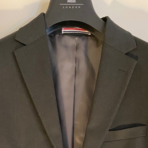 Moss London | Suits & Blazers | Charcoal Grey Moss London Slim Suit ...